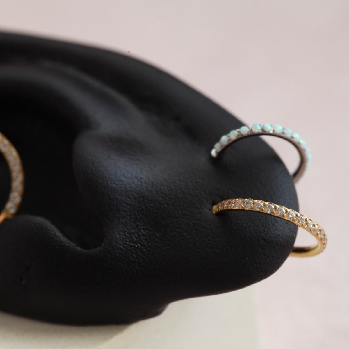 16g Titanium Circle Clicker Hoop – Origami Jewels